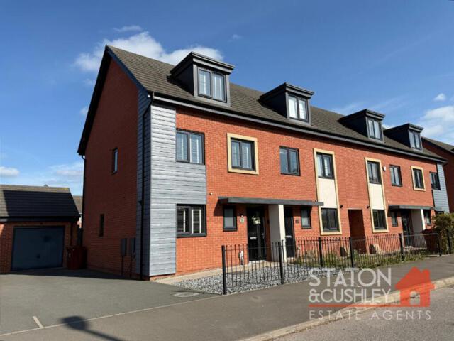 3 Bedroom House Shirebrook Nottinghamshire 98118778