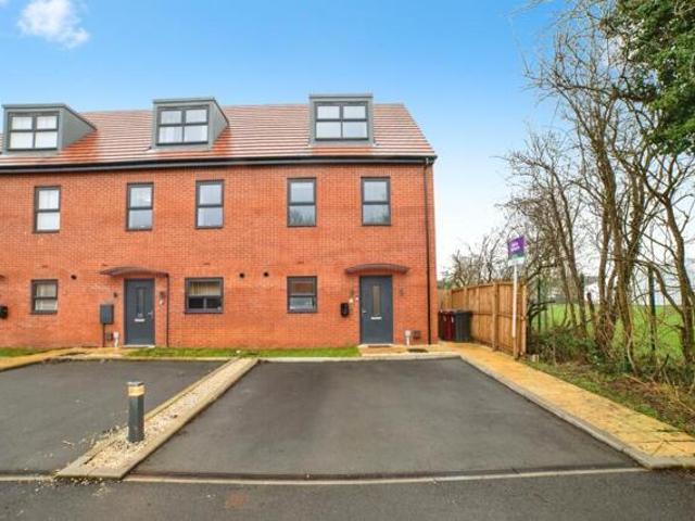 3 Bedroom House Shirland Shirland LS99773767