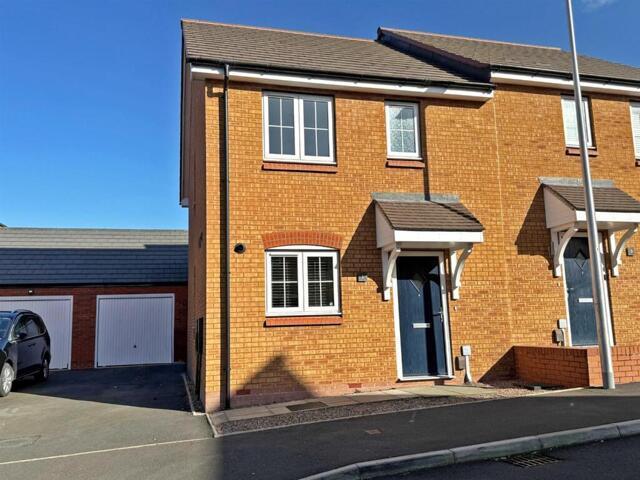 3 Bedroom House Shrewsbury Shropshire 100398612