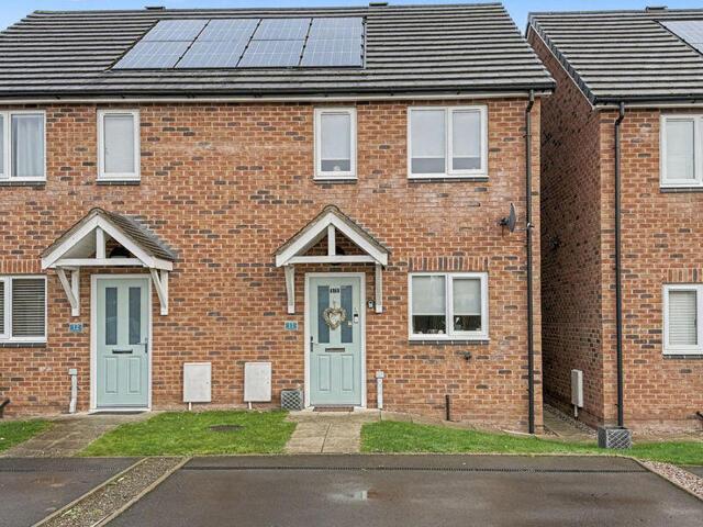 3 Bedroom House Shrewsbury Shropshire 99054723