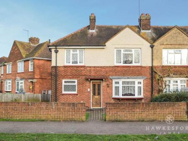 3 Bedroom House Sittingbourne Kent LS100685276