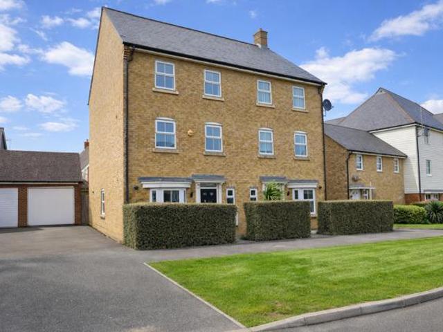 3 Bedroom House Sittingbourne Kent LS101351741