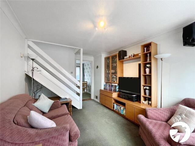 3 Bedroom House Sittingbourne Kent LS99475784