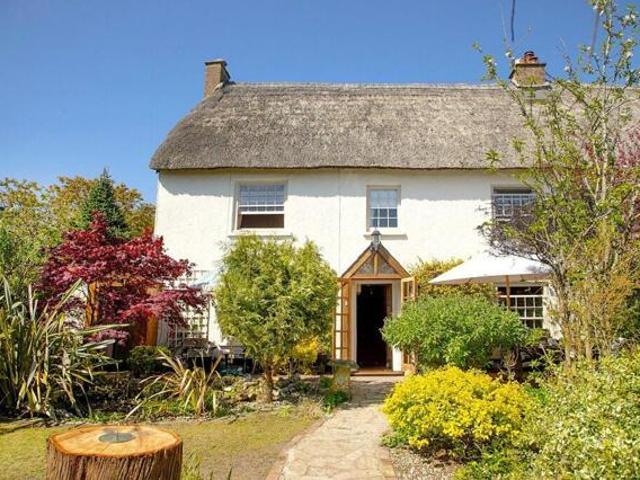 3 Bedroom House Sidmouth Devon LS101676001