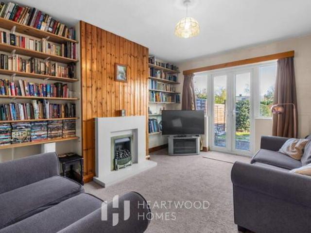 3 Bedroom House St. Albans Hertfordshire LS100615217