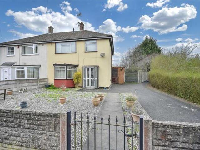 3 Bedroom House Stafford Staffordshire 100881392