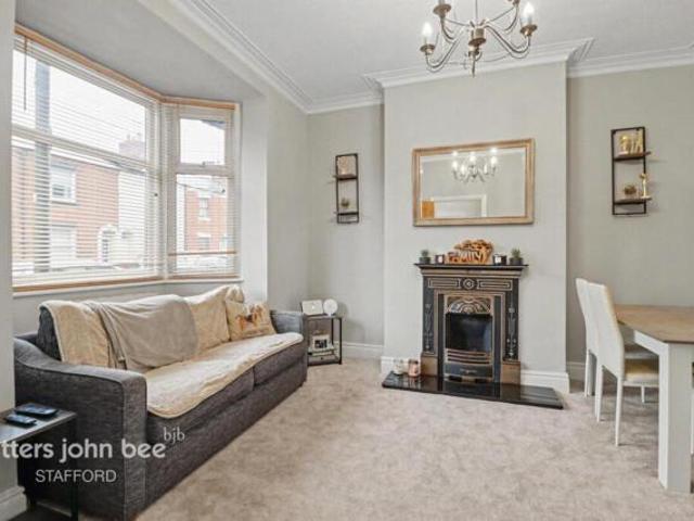 3 Bedroom House Stafford Staffordshire 101059794