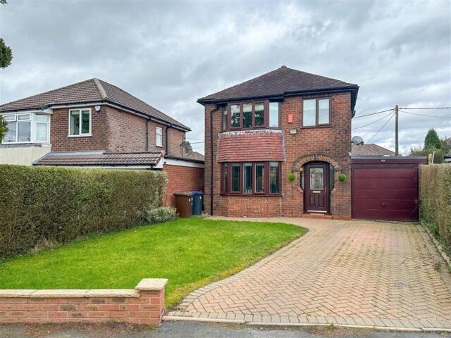 3 Bedroom House Staffordshire Staffordshire LS101797054