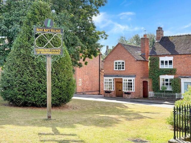 3 Bedroom House Staffordshire Staffordshire 99380879