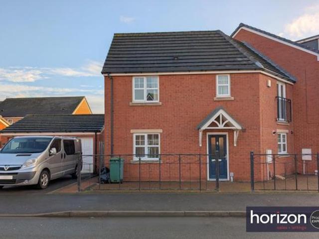 3 Bedroom House Stockton On Tees Durham 98969085