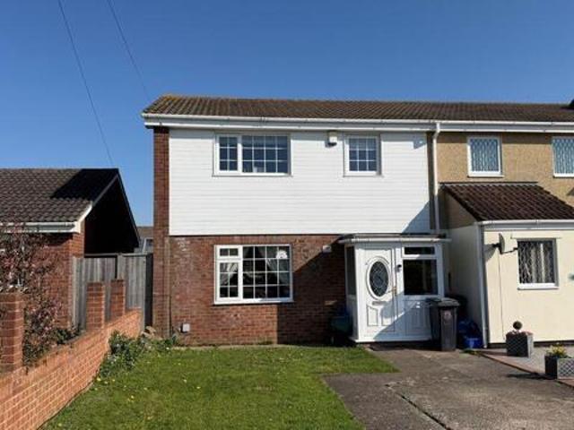 3 Bedroom House Stockwood City Of Bristol 101678362