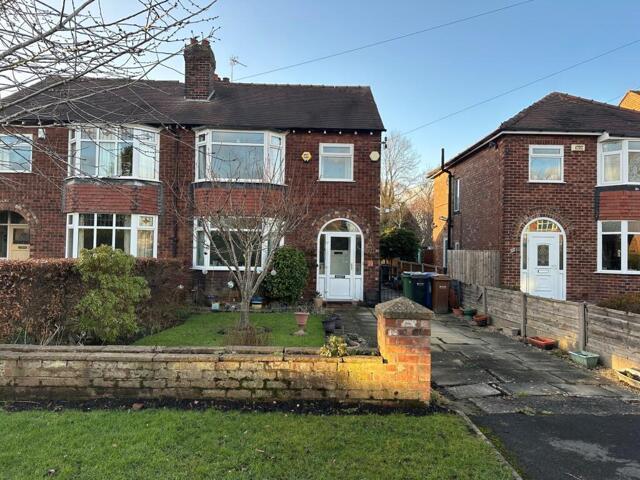 3 Bedroom House Stockport Stockport LS99204174