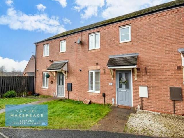 3 Bedroom House Stoke On Trent Staffordshire 98969043