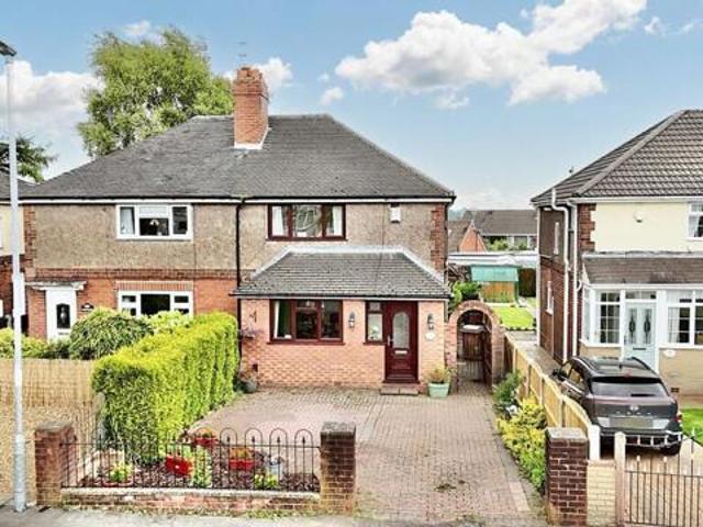3 Bedroom House Stoke On Trent Stoke On Trent LS98648927