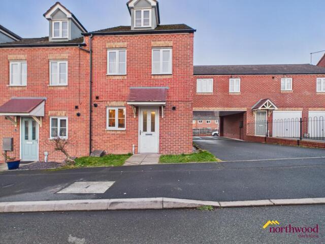 3 Bedroom House Stoke On Trent Stoke on Trent LS100132718