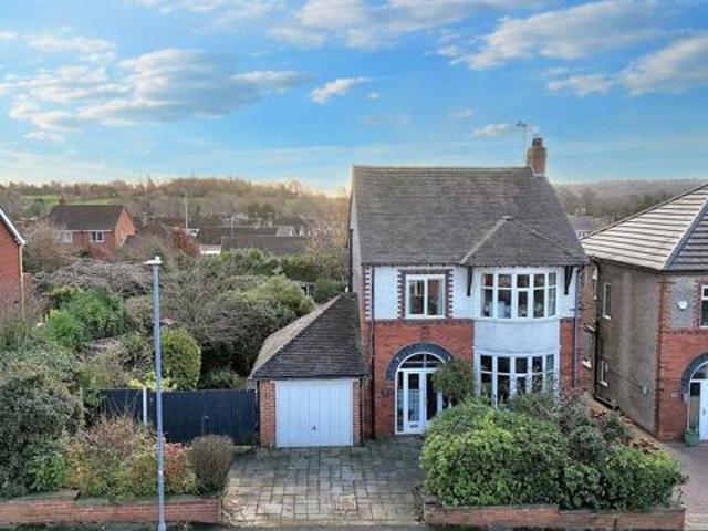 3 Bedroom House Stoke On Trent Stoke on Trent LS100263120