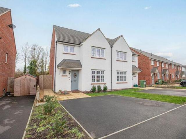 3 Bedroom House Stonehouse Gloucestershire 99986280