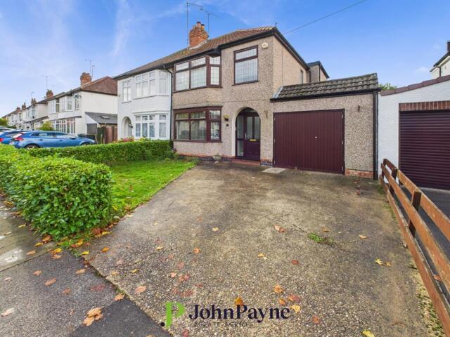 3 Bedroom House Stoneleigh Coventry 101856166
