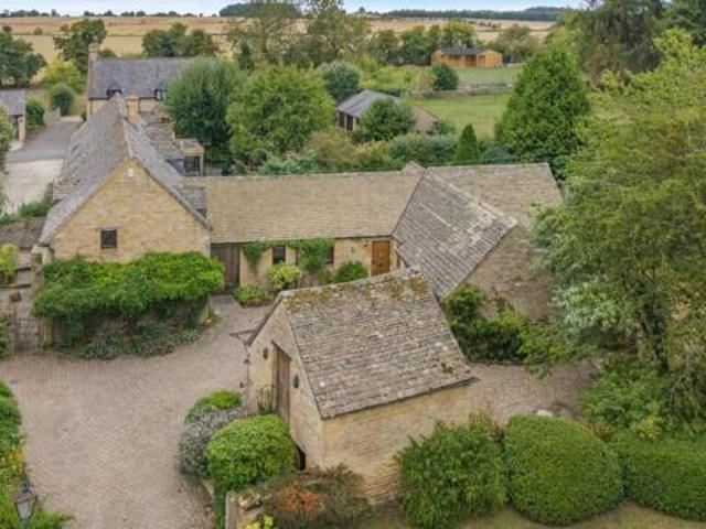 3 Bedroom House Stow On The Wold Gloucestershire 98263006