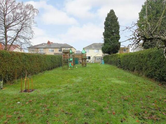 3 Bedroom House Stourbridge Dudley LS100456690
