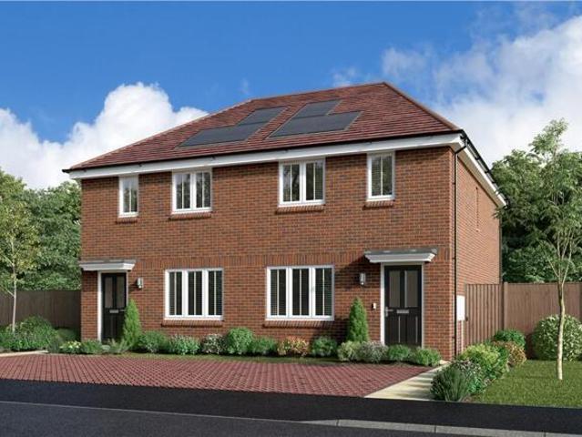 3 Bedroom House Stourport On Severn Worcestershire 98205180