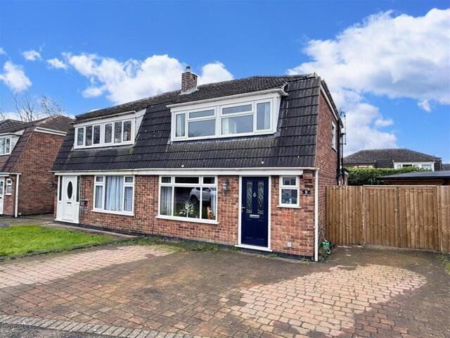 3 Bedroom House Stretton Cheshire LS100614764