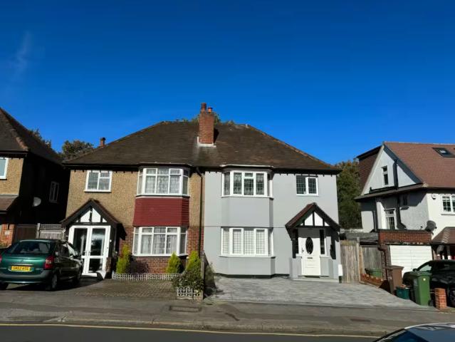 3 Bedroom House Sutton Sutton LS96743016