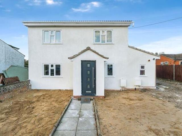 3 Bedroom House Sutton West Sussex 99161576