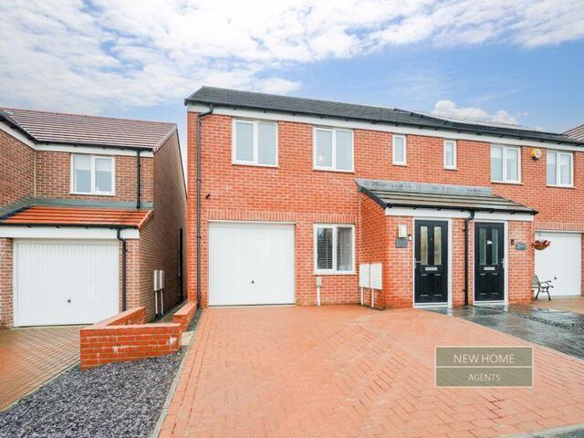 3 Bedroom House Sunderland Sunderland LS98864798