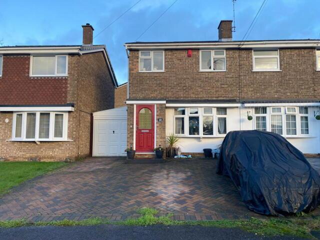 3 Bedroom House Swadlincote Derbyshire 100541148