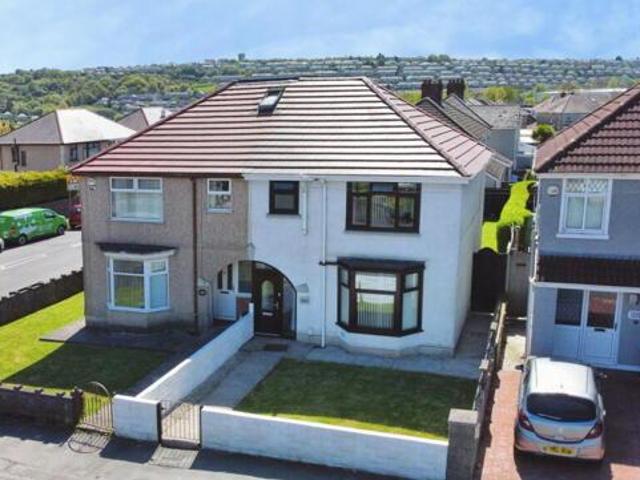 3 Bedroom House Swansea Swansea LS101777648