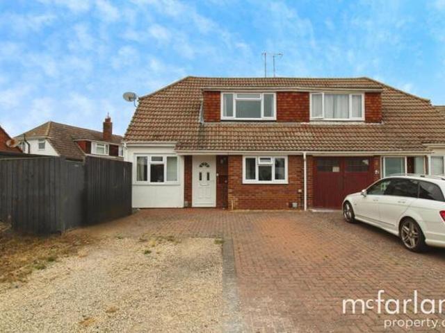 3 Bedroom House Swindon Swindon LS99437200