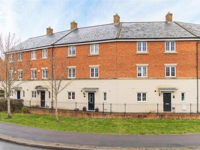 3 Bedroom House Swindon Swindon LS99895157