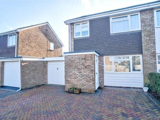 3 Bedroom House Swindon Swindon 99130419