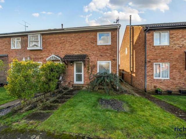 3 Bedroom House Swindon Swindon 99380948
