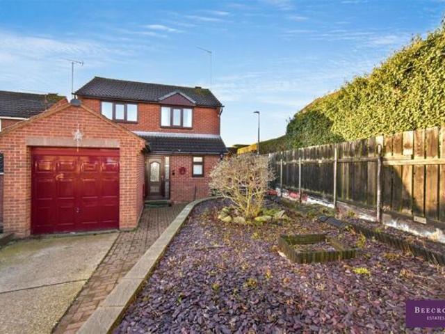 3 Bedroom House Swinton Greater Manchester LS98930319