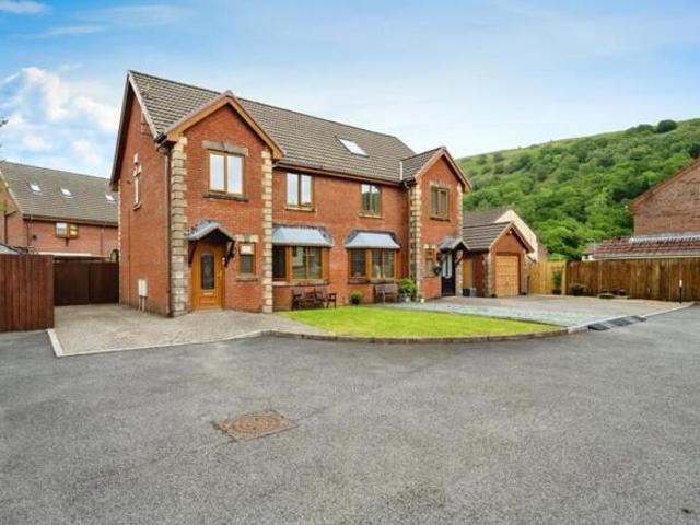 3 Bedroom House Powys Powys 99290179