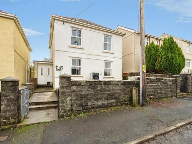 3 Bedroom House Powys Powys LS101352001