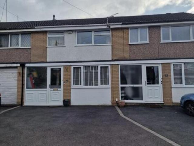 3 Bedroom House Poynton Cheshire 100684911