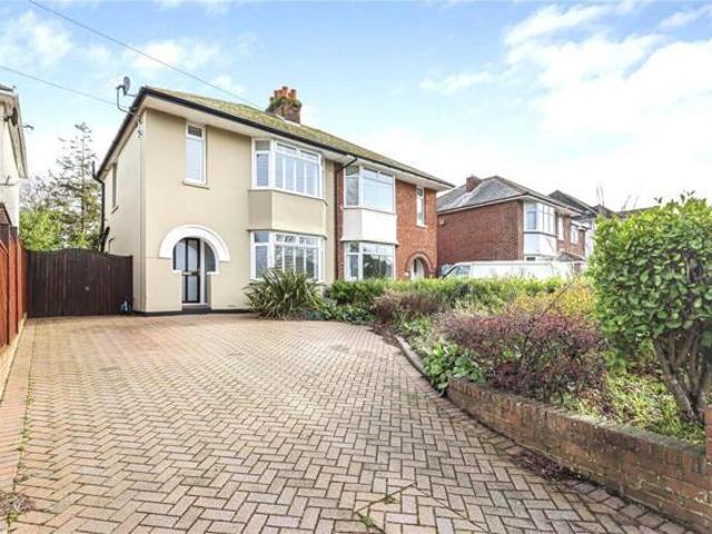 3 Bedroom House Poole Poole LS100456510