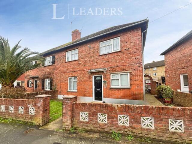 3 Bedroom House Portsmouth Hampshire 101025694