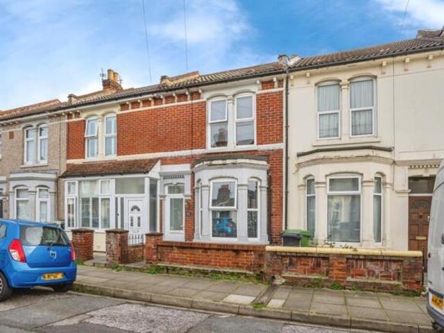 3 Bedroom House Portsmouth Portsmouth LS100426265