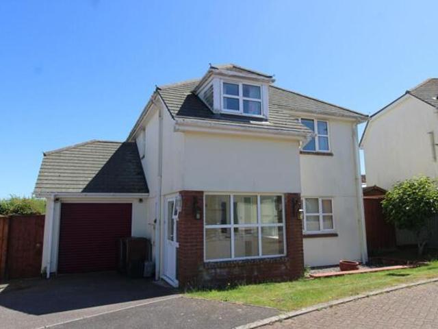 3 Bedroom House Paignton Devon 101678919