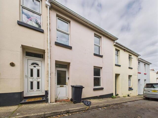 3 Bedroom House Paignton Torbay LS100502877