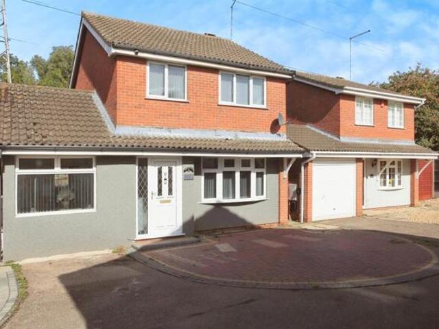 3 Bedroom House Peterborough Cambridgeshire LS99436830