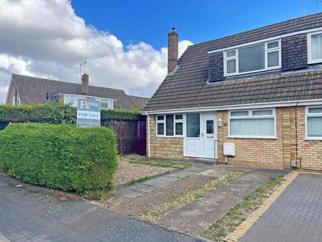 3 Bedroom House Peterborough Cambridgeshire 98834471