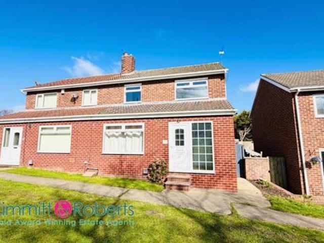 3 Bedroom House Peterlee County Durham 100825003