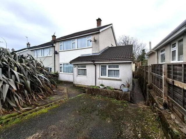 3 Bedroom House Pembroke Dock Pembrokeshire 98903730