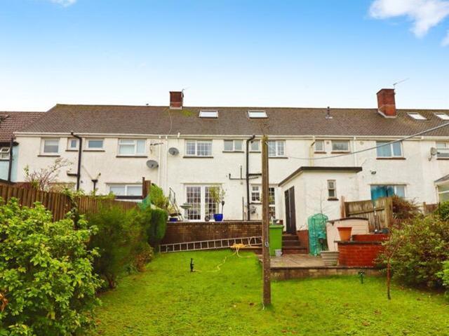 3 Bedroom House Pentyrch Pentyrch 101996028