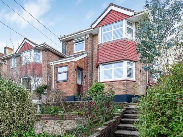 3 Bedroom House Plymouth Devon LS100649192